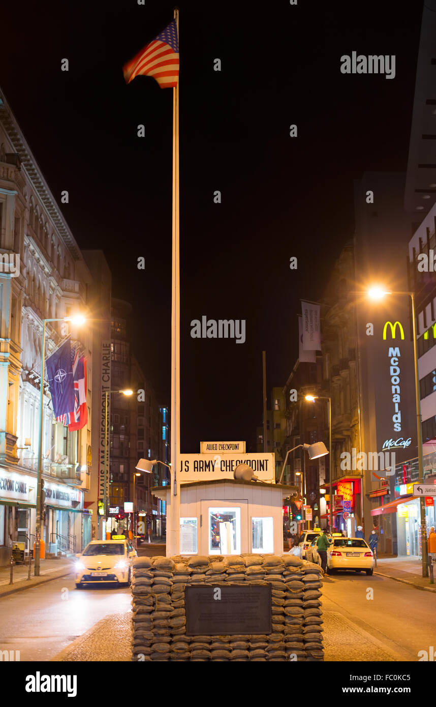Famous checkpoint charlie sign hi-res stock photography and images - Alamy