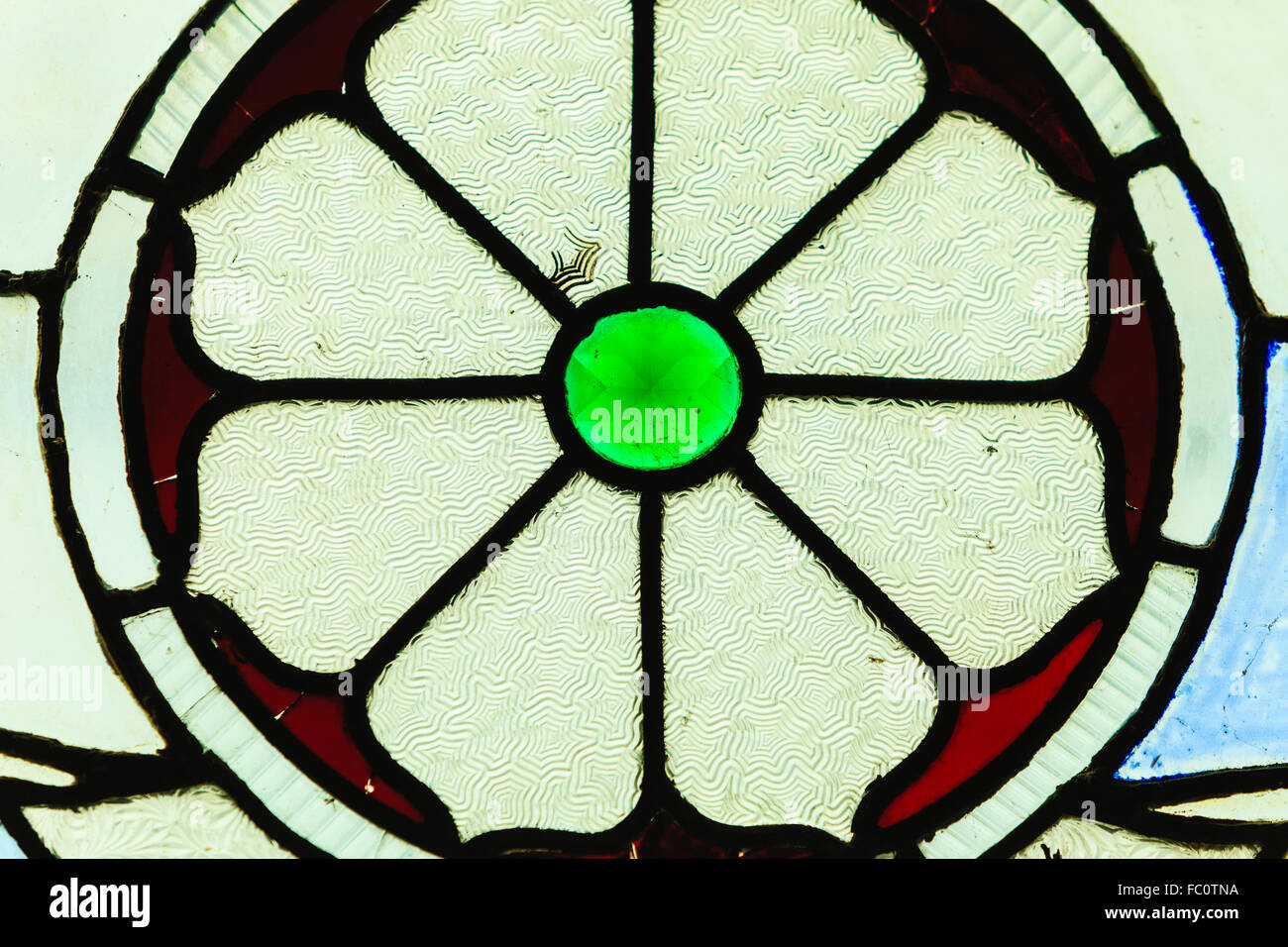 Round decorative window hi-res stock photography and images - Alamy