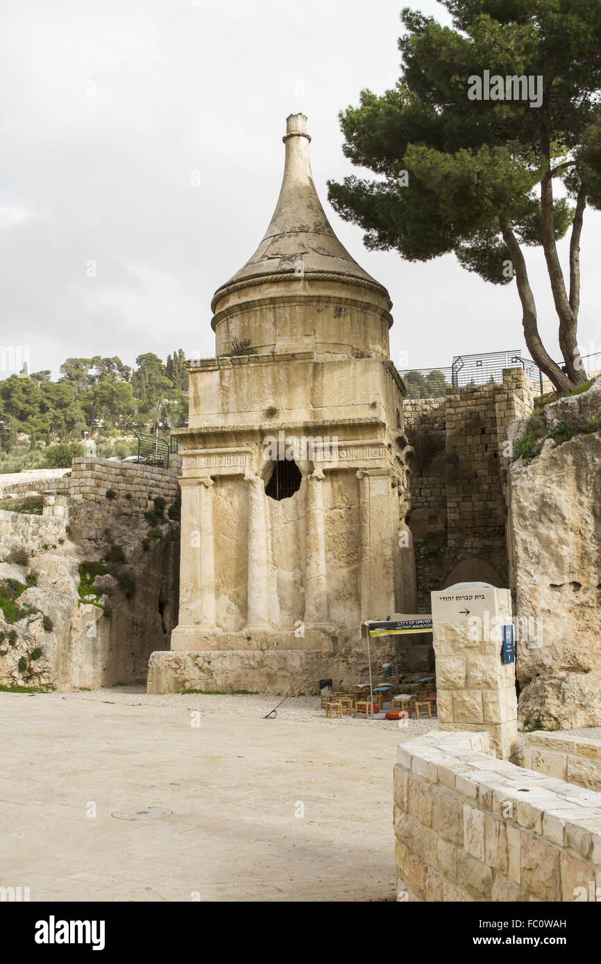 Yad Avshalom (Tomb of Absalom Stock Photo - Alamy