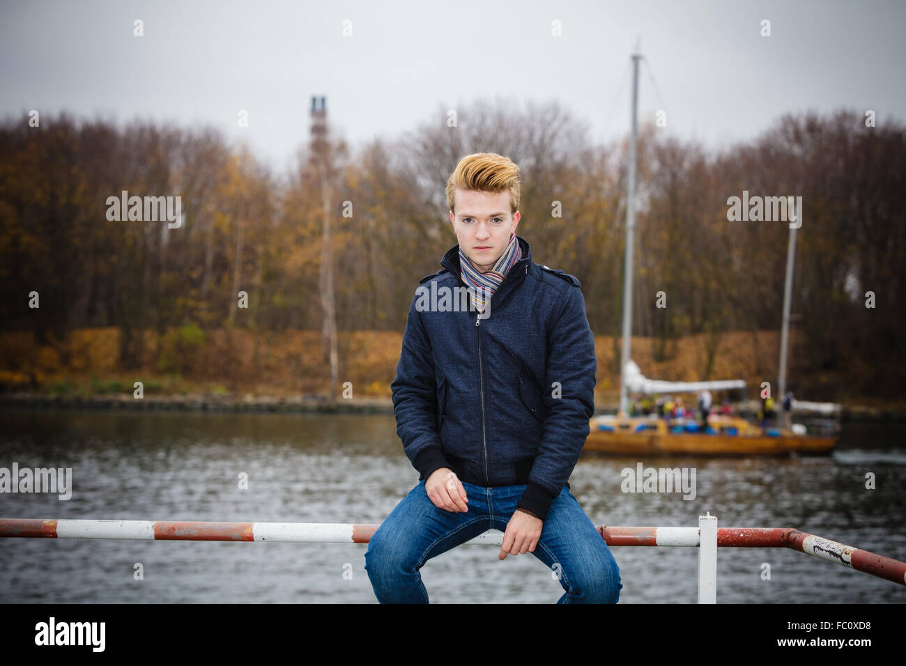 Outdoor modeling hi-res stock photography and images - Alamy