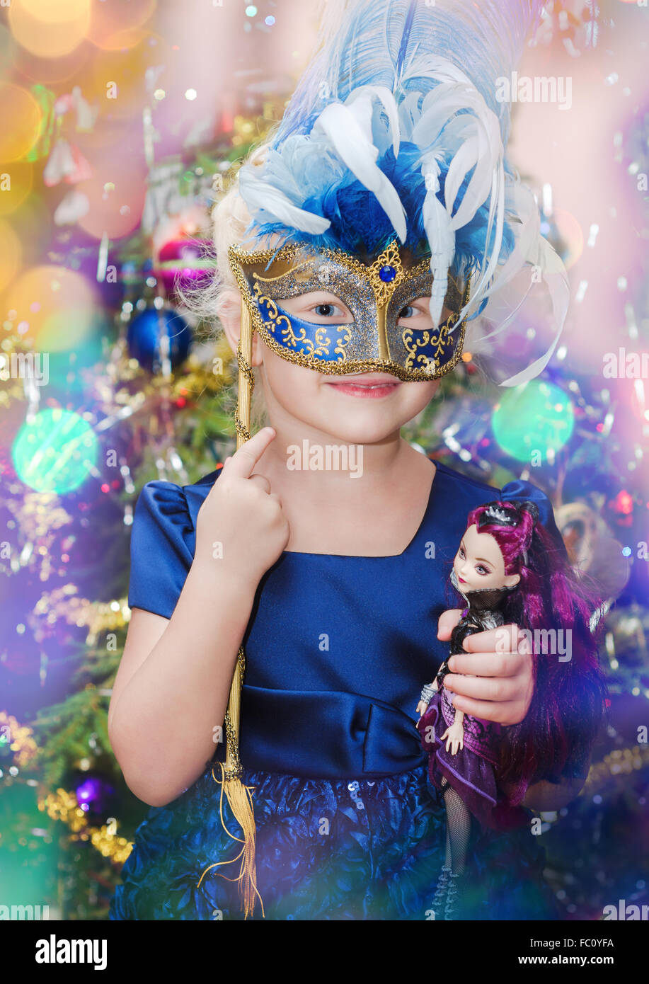 Little mask hi-res stock photography and images - Alamy