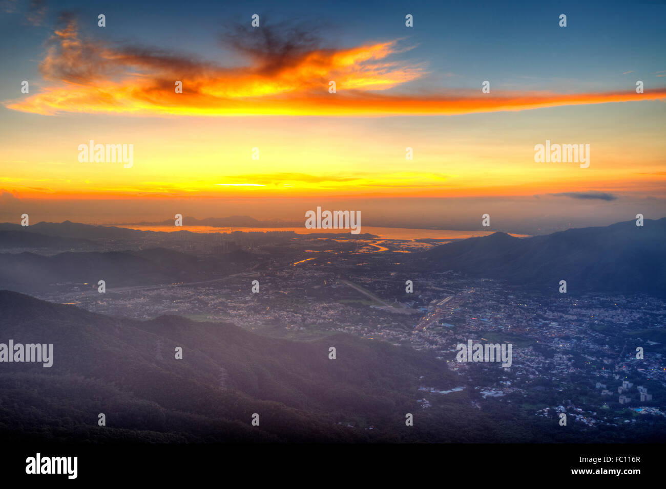 Station blue hill sunset hi-res stock photography and images - Alamy