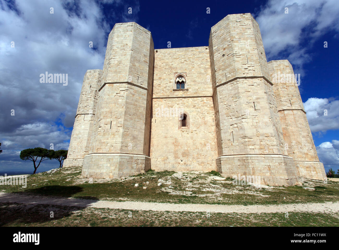 Castel del Monte Stock Photo - Alamy