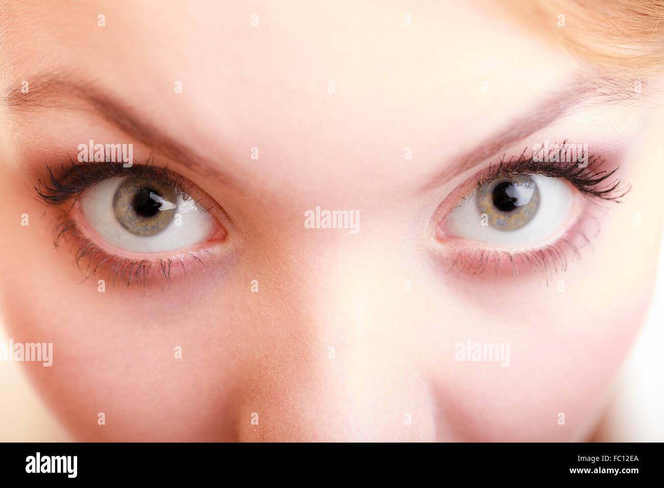 Wide eyed face hi-res stock photography and images - Alamy