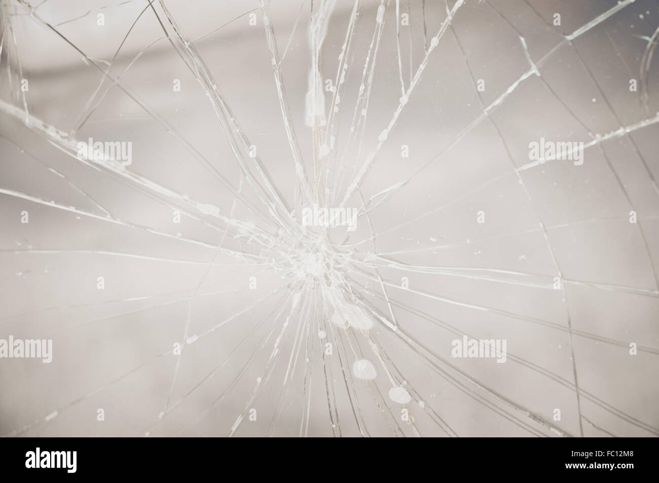 Cracked window hi-res stock photography and images - Alamy