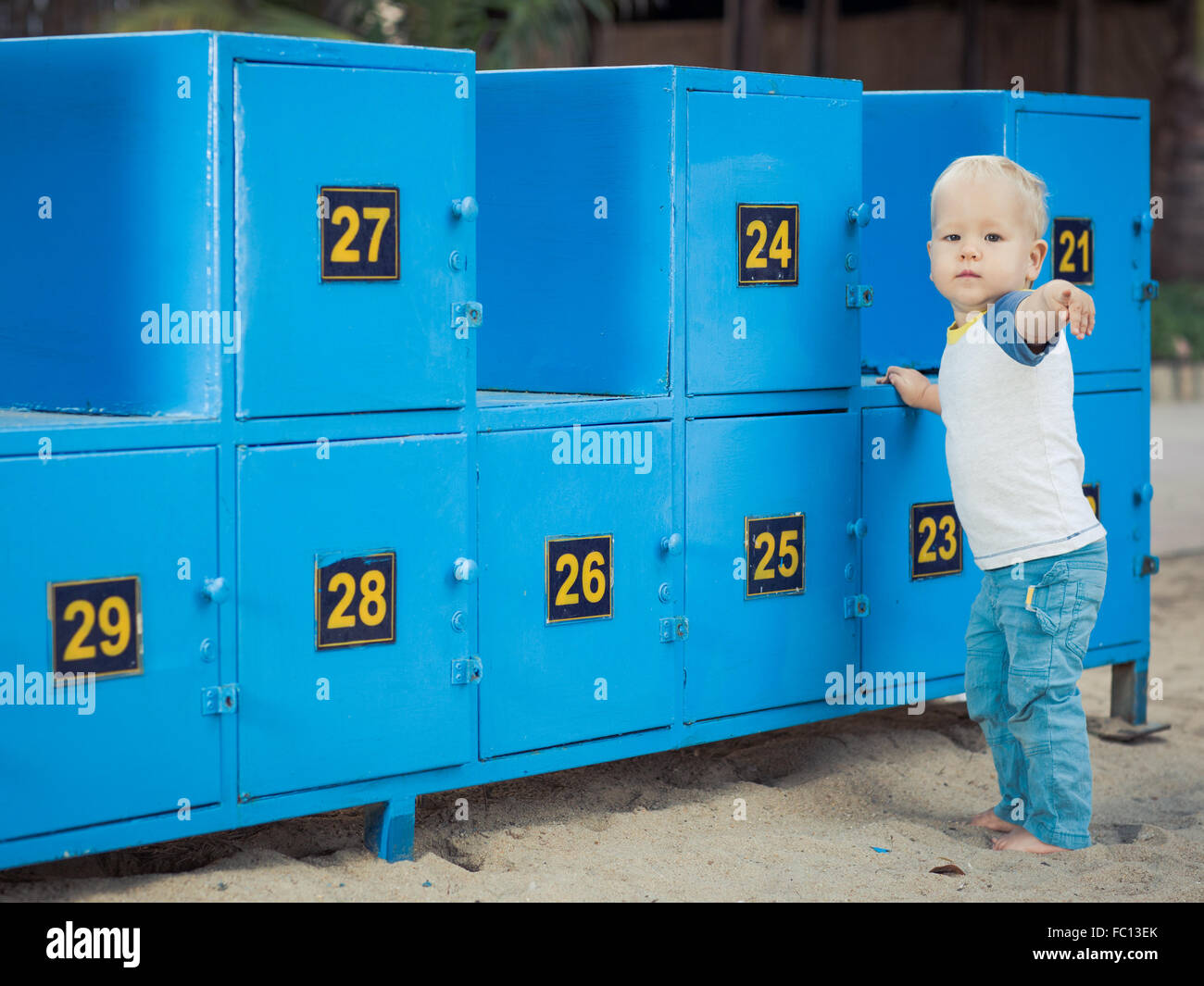 Childcare safety hi-res stock photography and images - Alamy