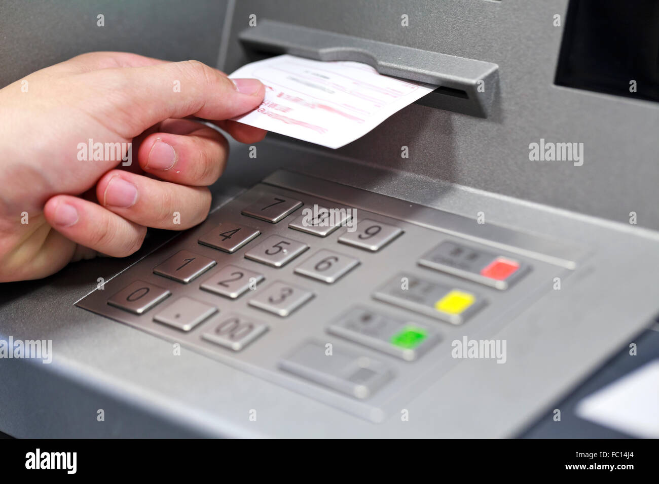 Atm receipt hi-res stock photography and images - Alamy