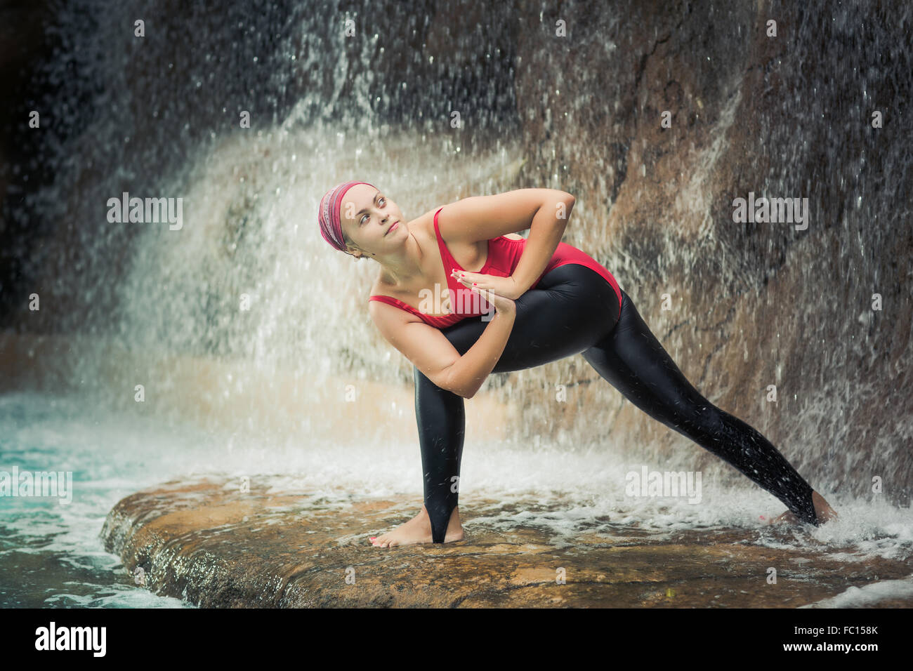 Revolved hi-res stock photography and images - Alamy