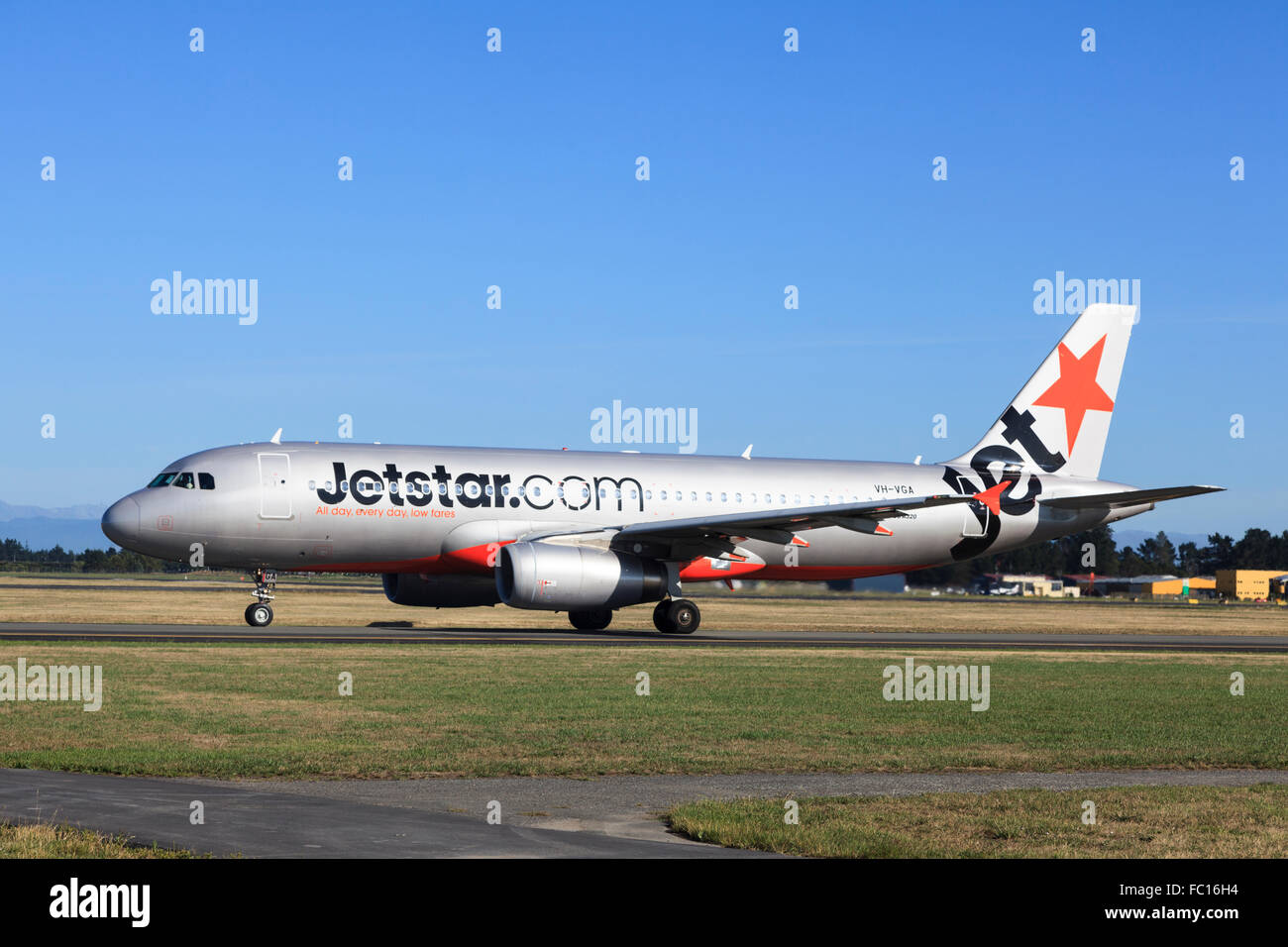 Jetstar airbus a320 200 hi-res stock photography and images - Alamy