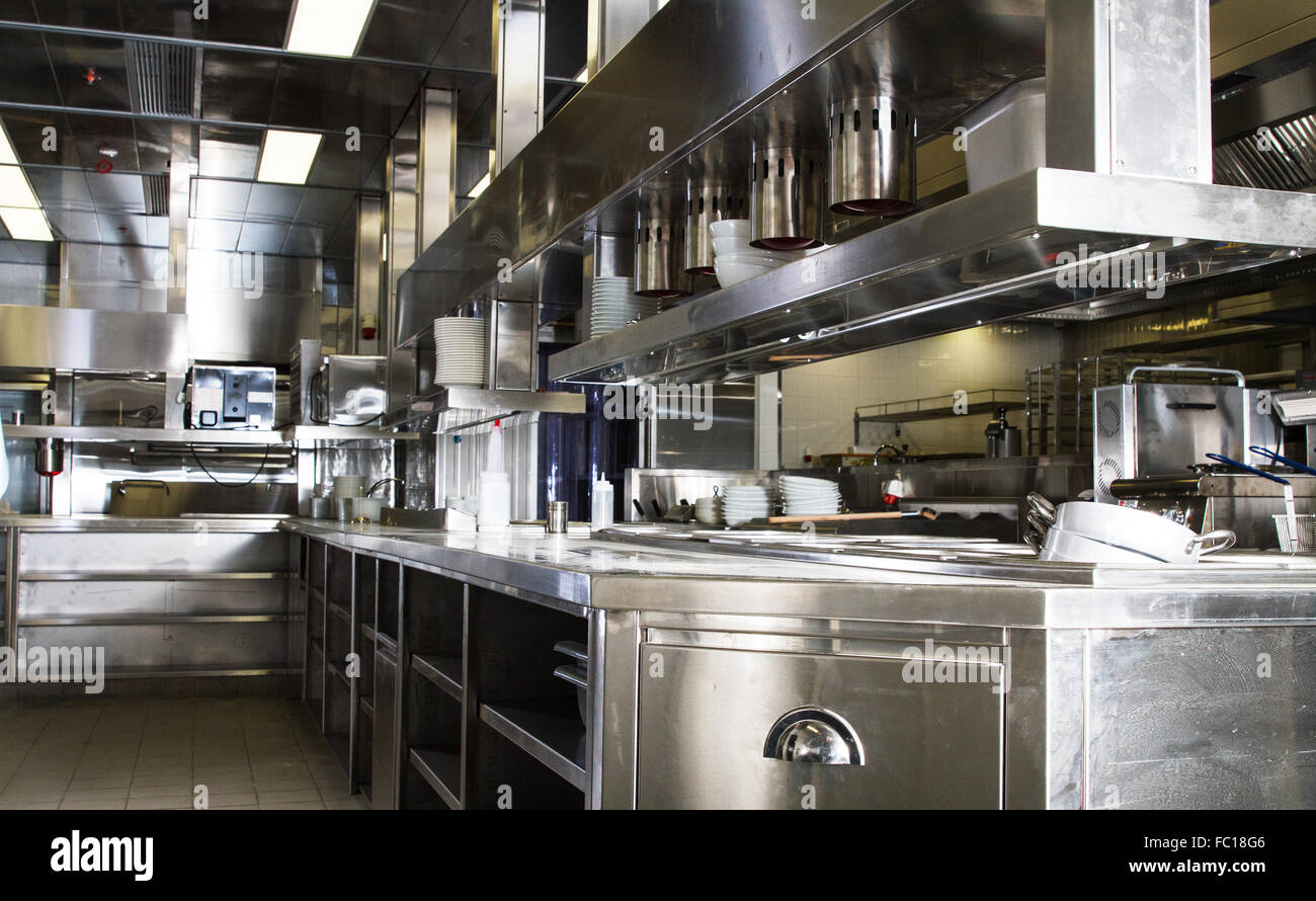 Professional kitchen, view counter in steel Stock Photo - Alamy