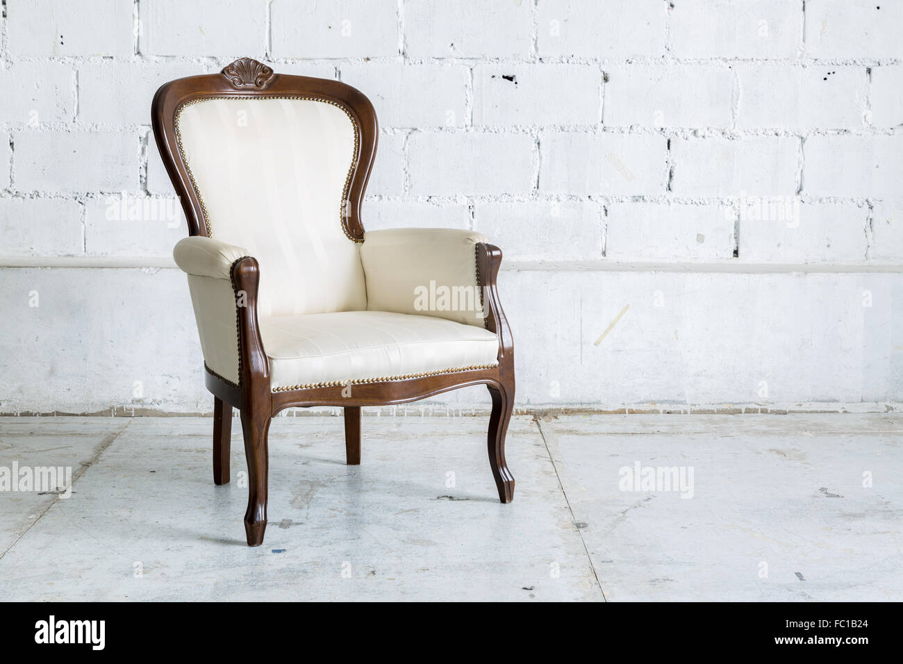 White Retro Chair Stock Photo - Alamy