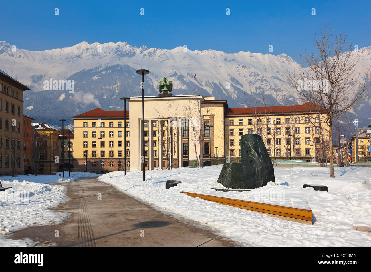 Innsbruck medieval buildings hi-res stock photography and images - Alamy