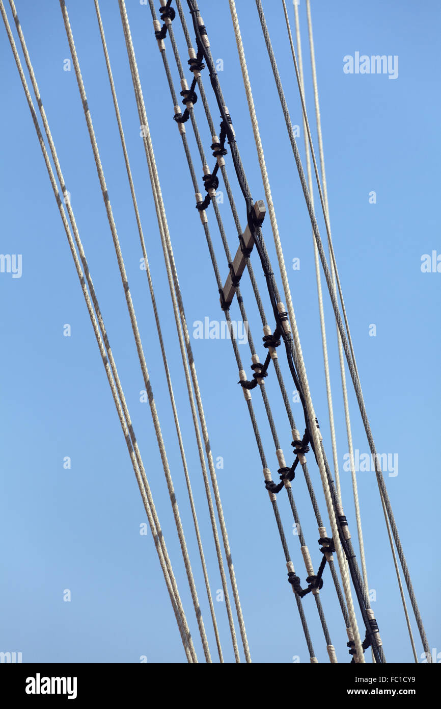 Rigging of a tall ship Stock Photo - Alamy