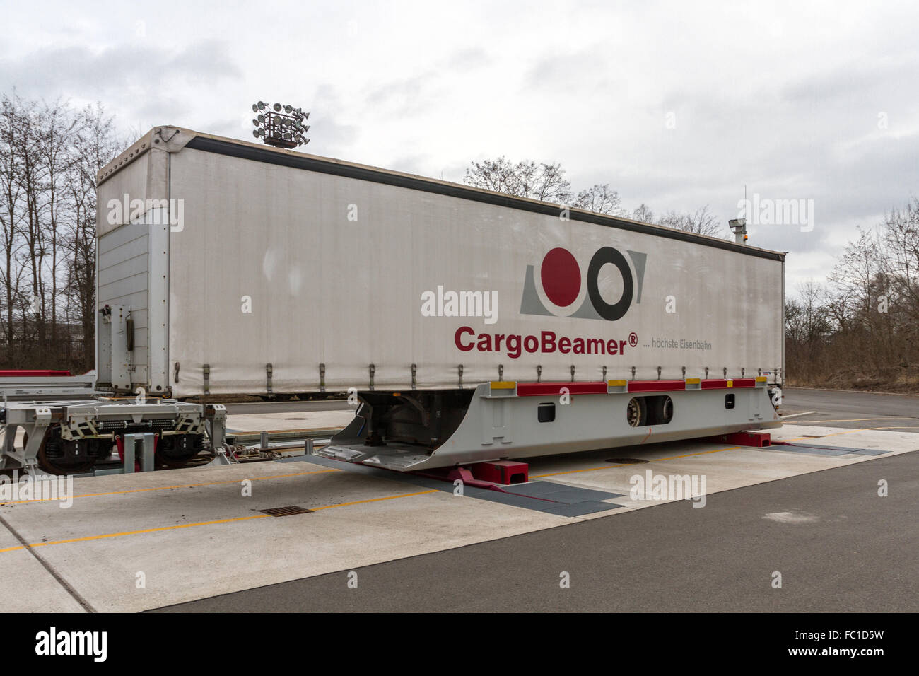 Cargobeamer hi-res stock photography and images - Alamy