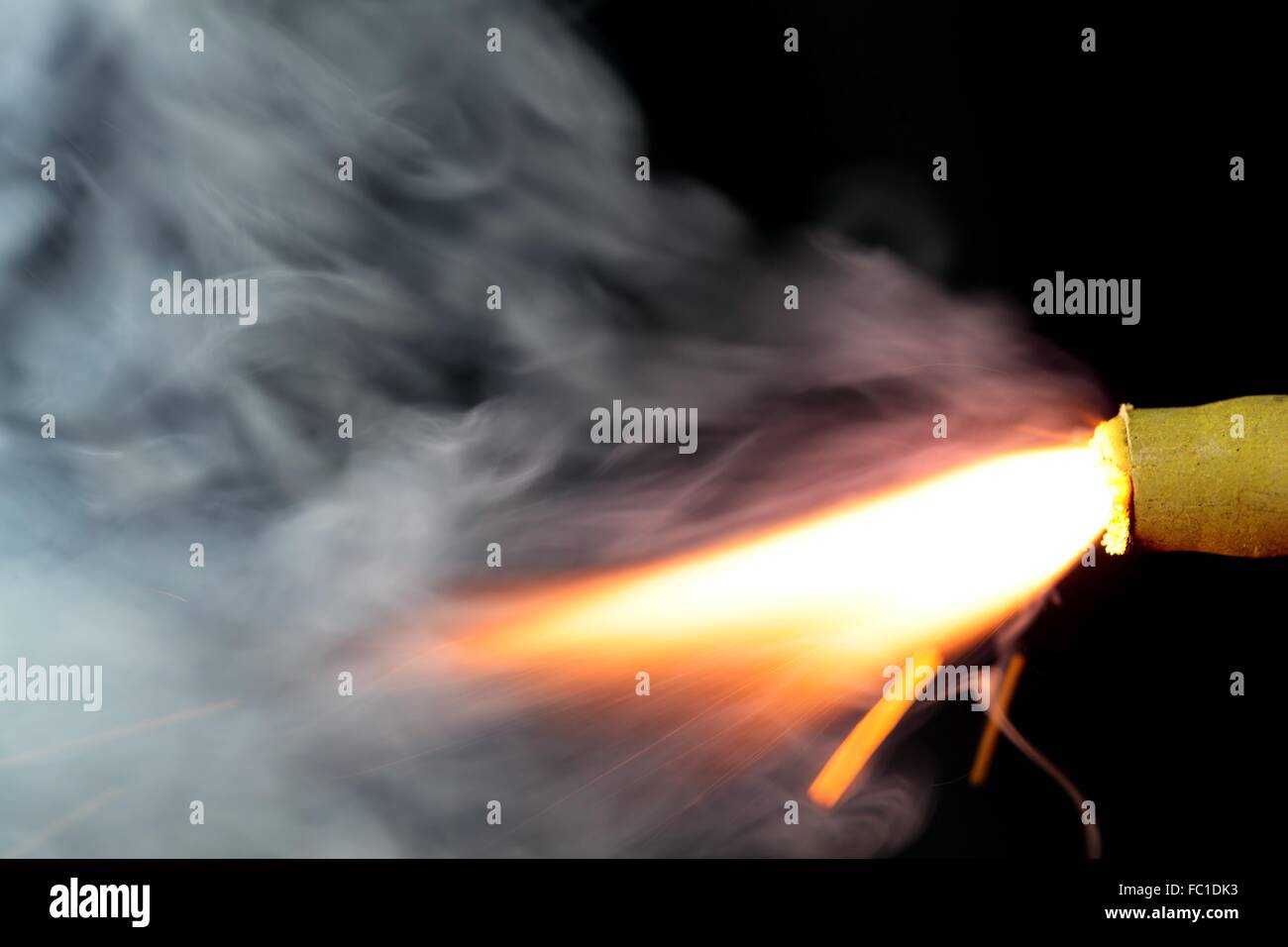 Firecracker smoke hi-res stock photography and images - Alamy