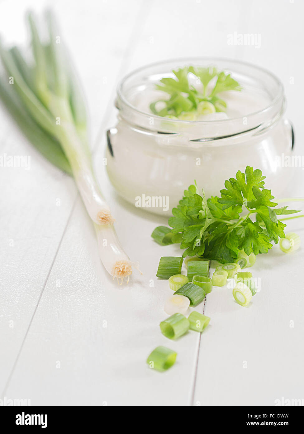 Spring onions on a tray Stock Photo - Alamy