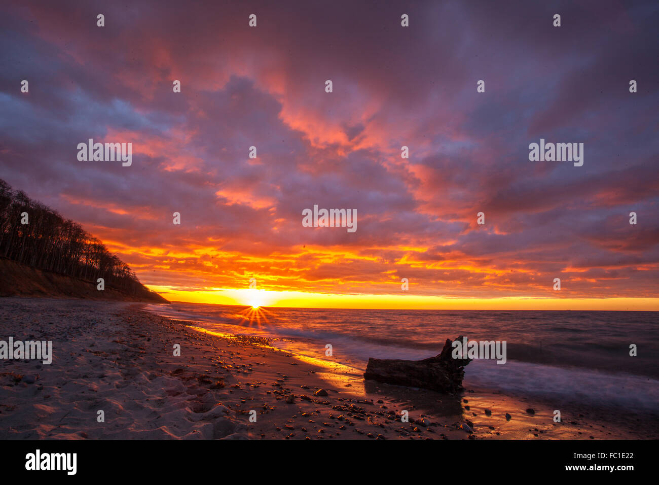 sunset baltic sea Stock Photo - Alamy