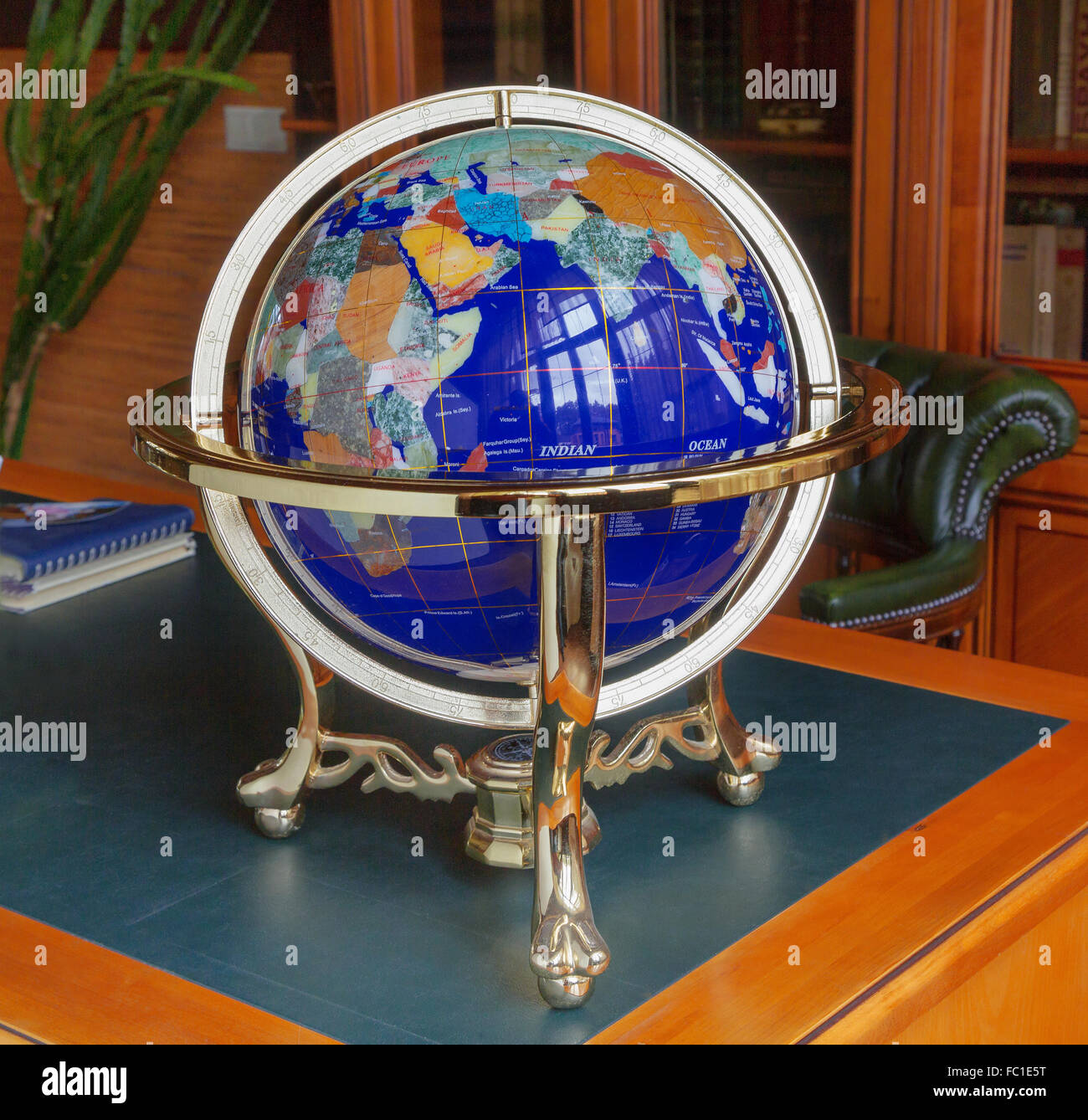 Indian globe cartography hi-res stock photography and images - Alamy