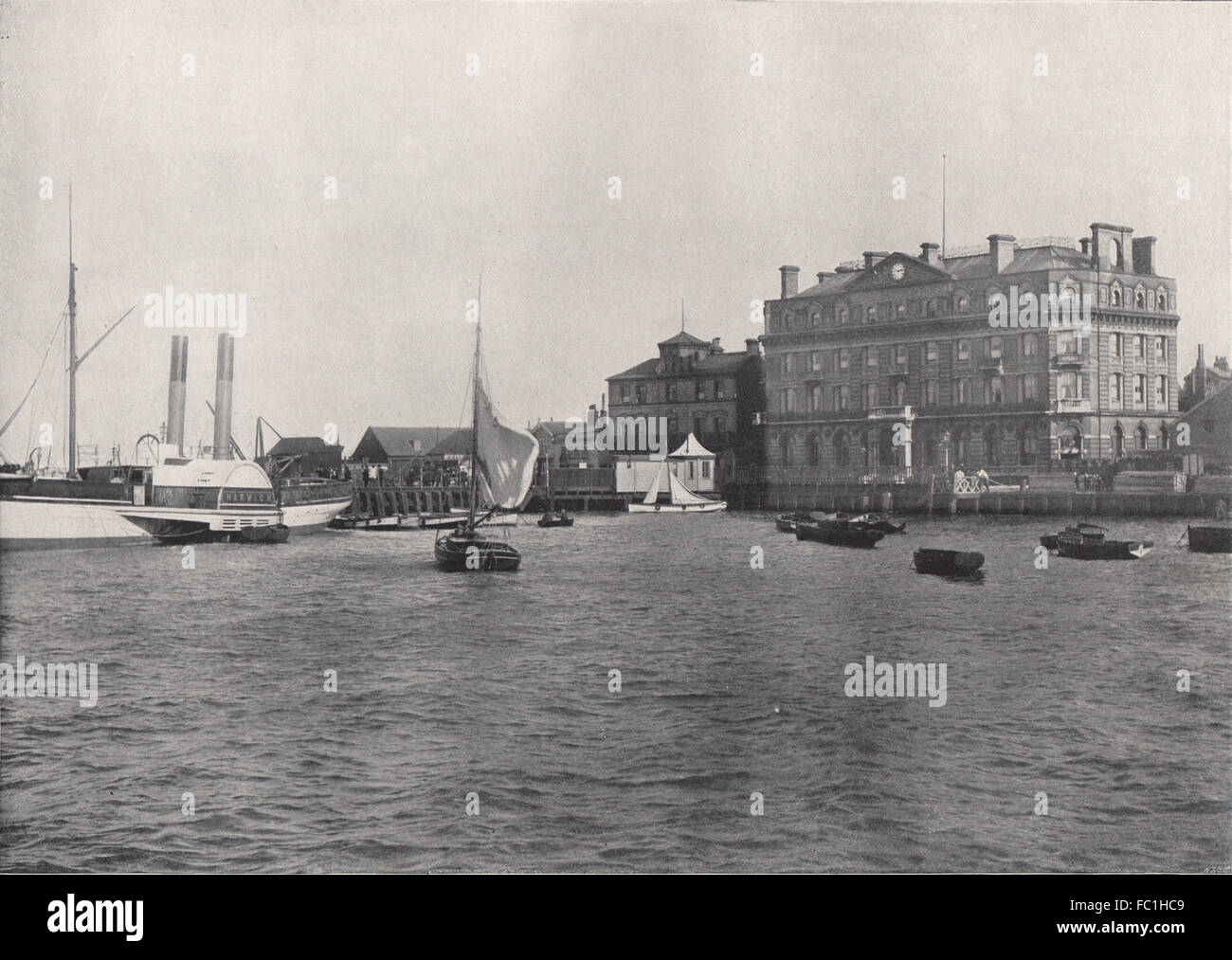 Quay harwich hi-res stock photography and images - Alamy