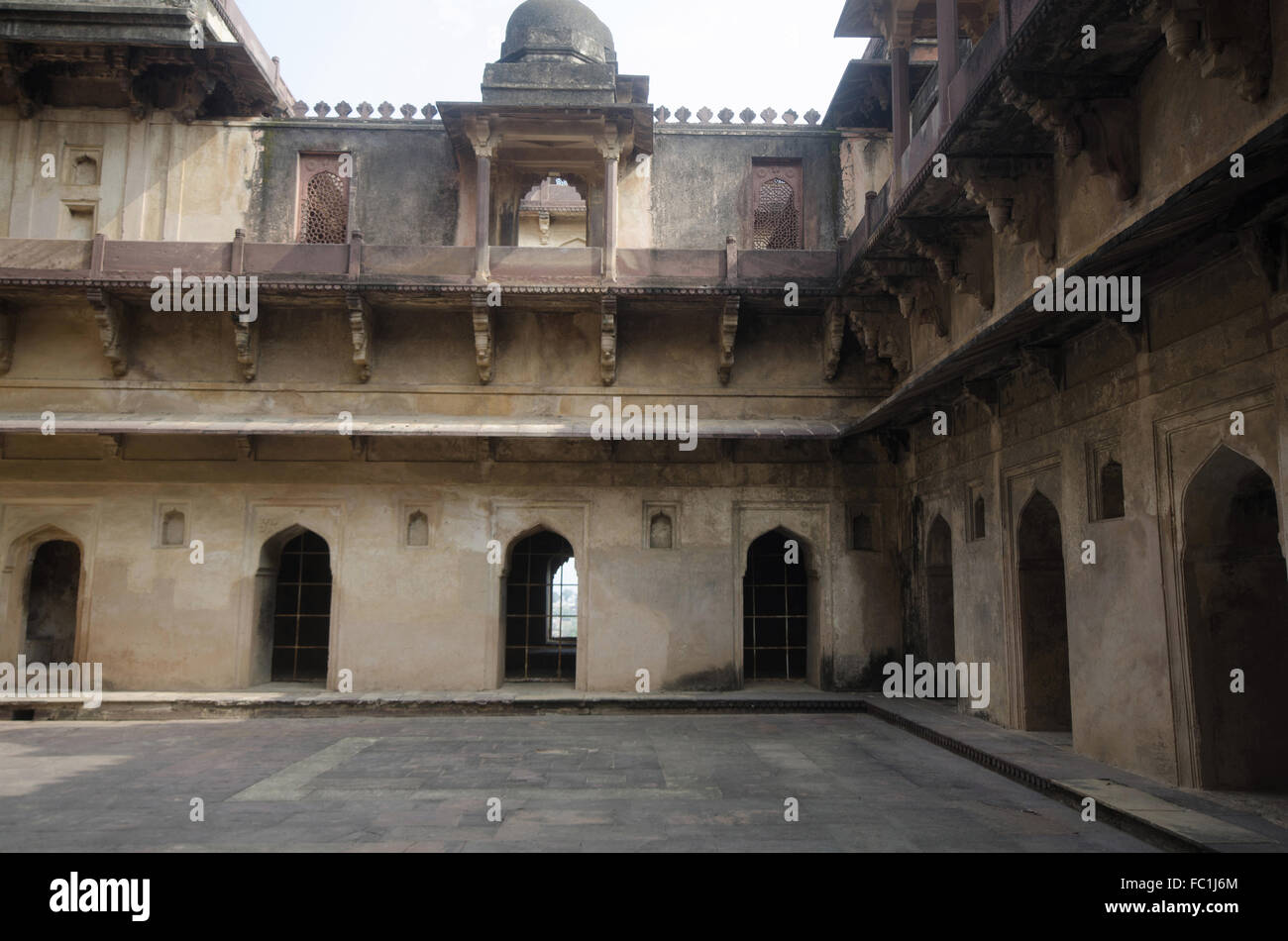 Interior view of Datia Palace. Also known as Bir Singh Palace or Bir ...