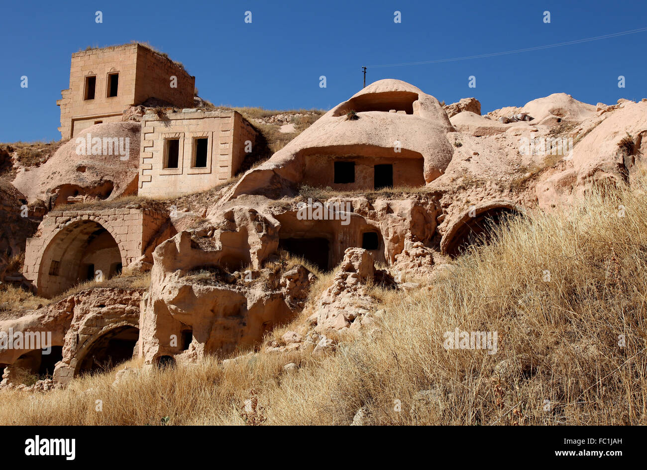 houses carved in tufa Stock Photo - Alamy