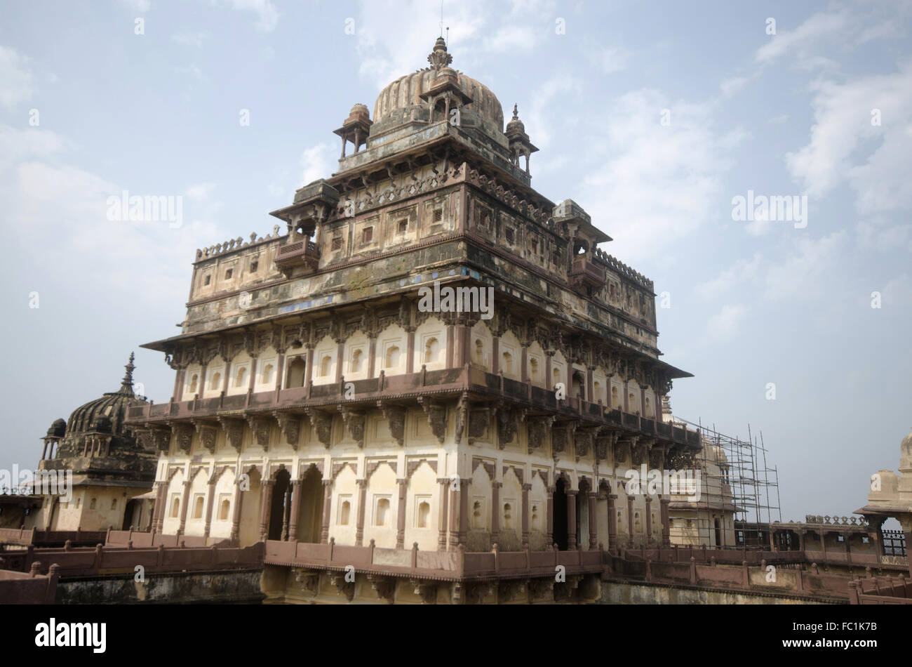 Interior view of Datia Palace. Also known as Bir Singh Palace or Bir ...