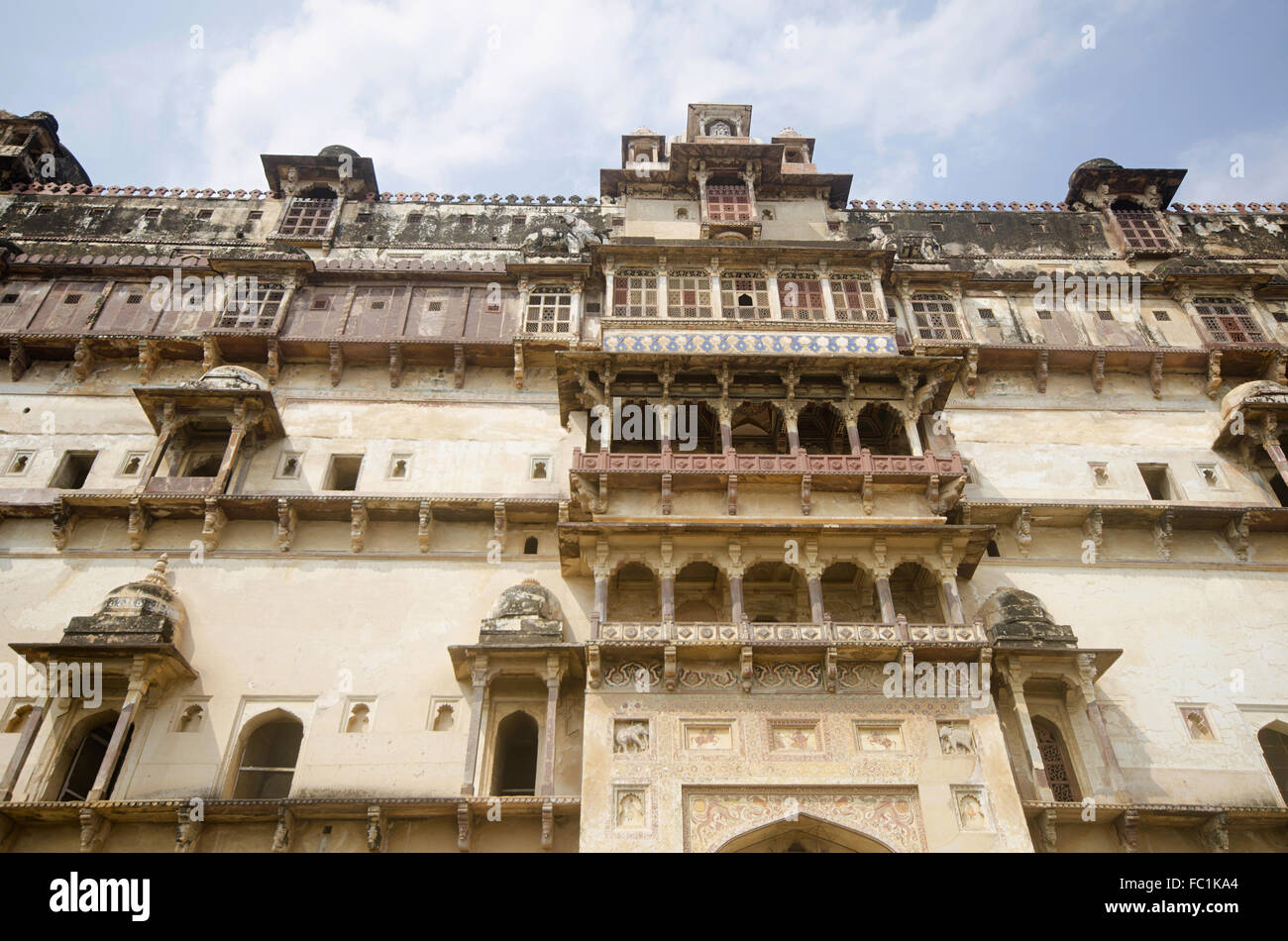 Exterior view of Datia Palace. Also known as Bir Singh Palace or Bir ...