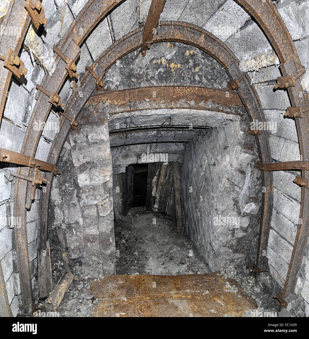 Gold miner digging underground tunnel hi-res stock photography and ...