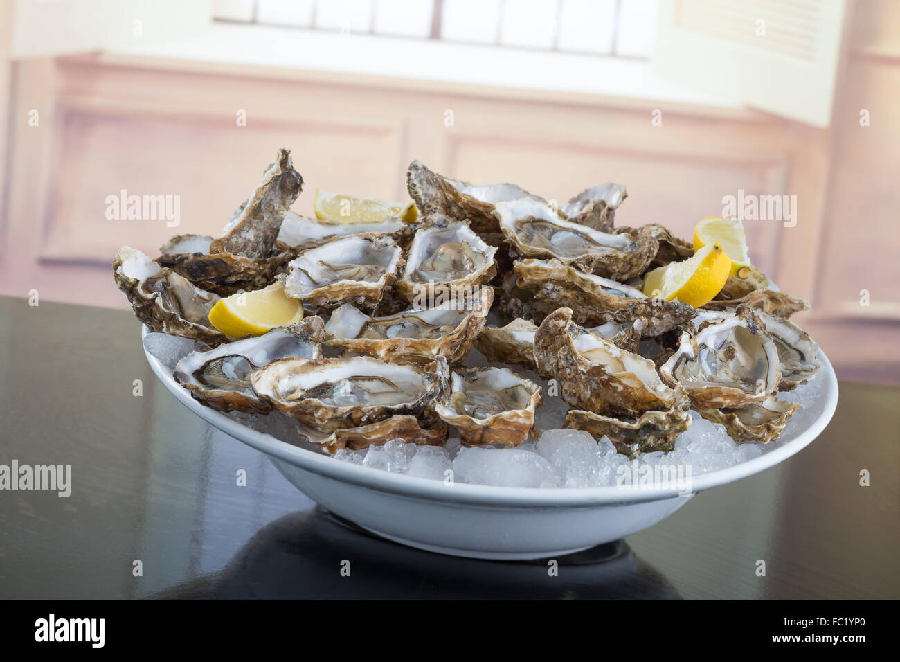 Oysters interior hi-res stock photography and images - Alamy