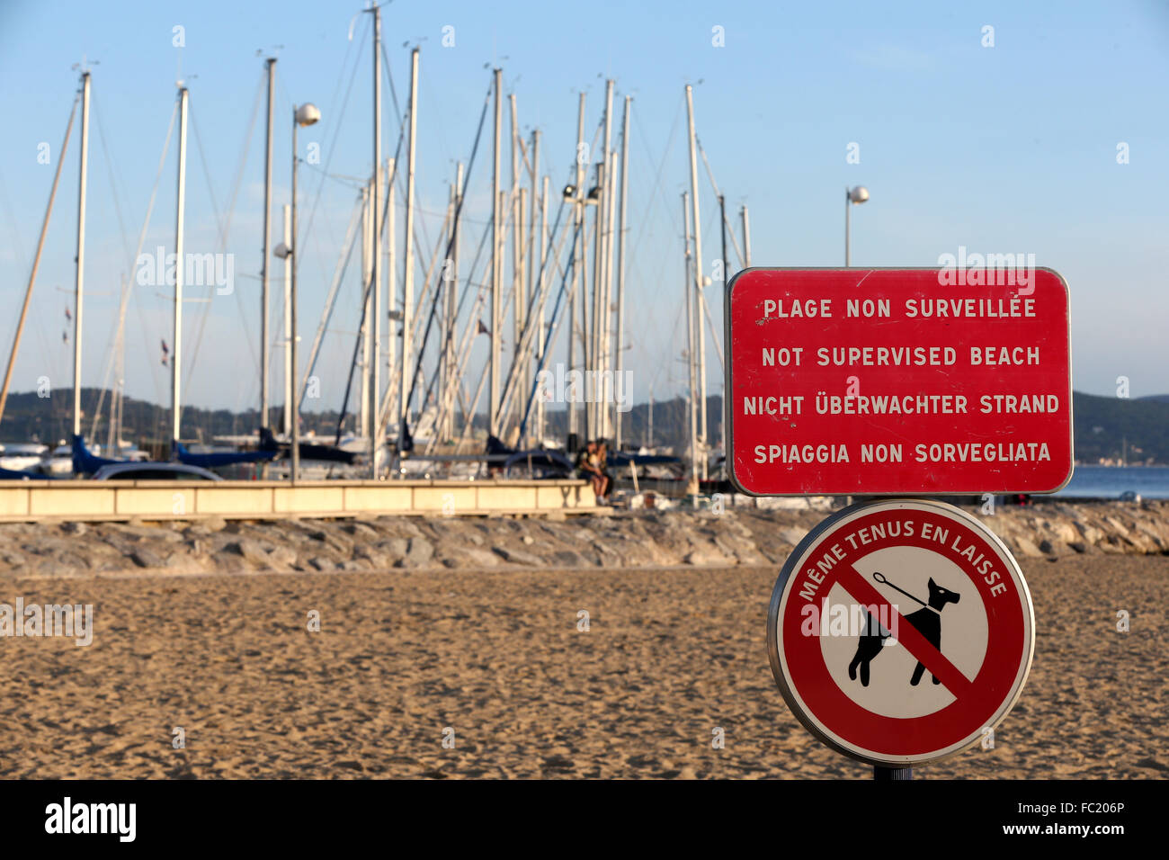 Sainte maxime beach hi-res stock photography and images - Alamy