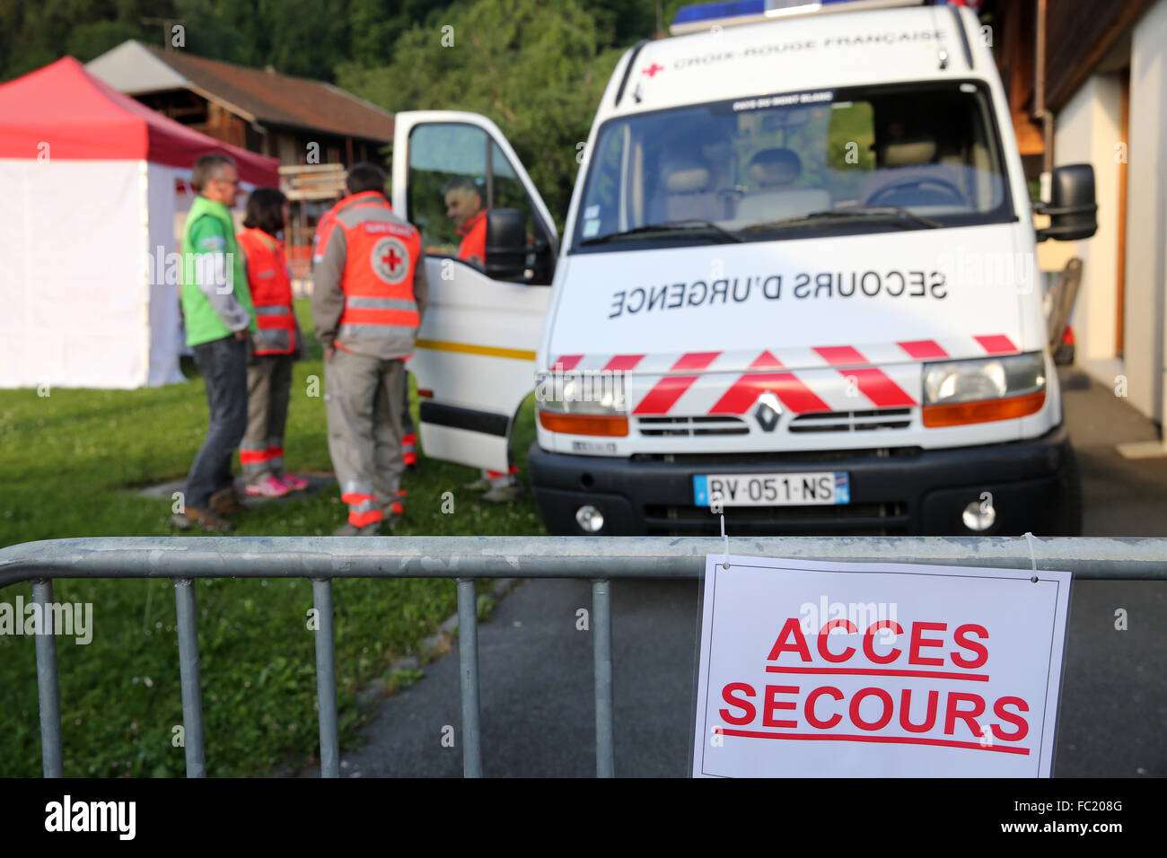 French charities organization hi-res stock photography and images - Alamy