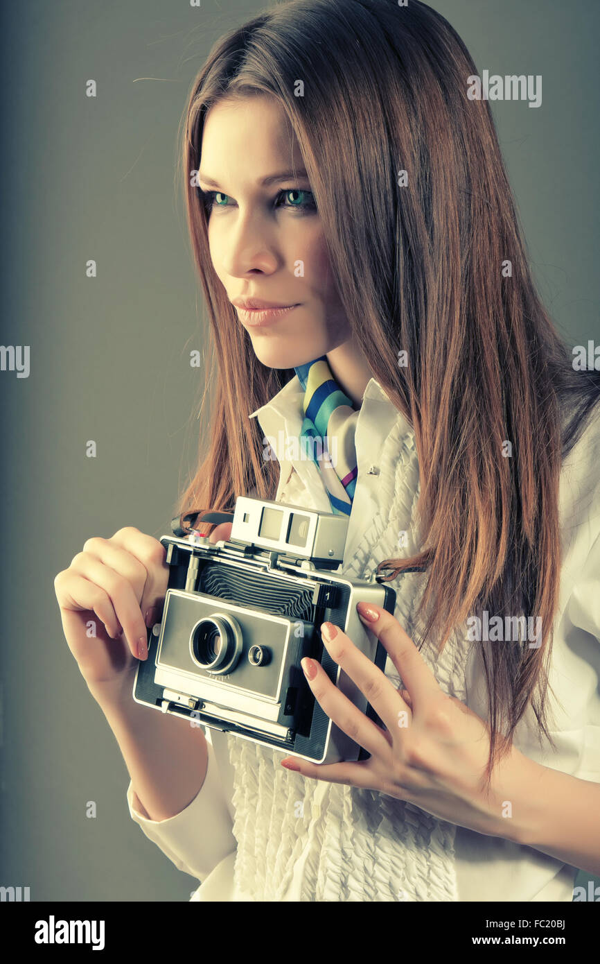 Retro vintage camera hi-res stock photography and images - Alamy