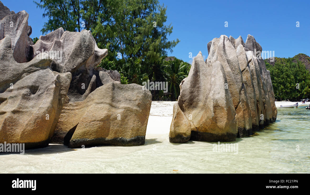 granite rocks on tropical beach Stock Photo - Alamy