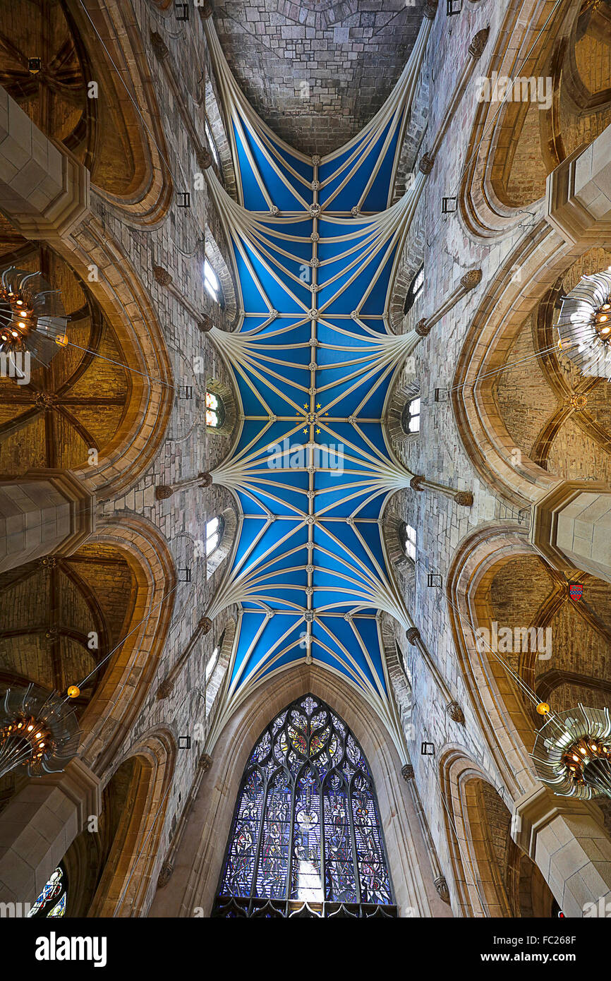 Blue ceiling church hi-res stock photography and images - Alamy