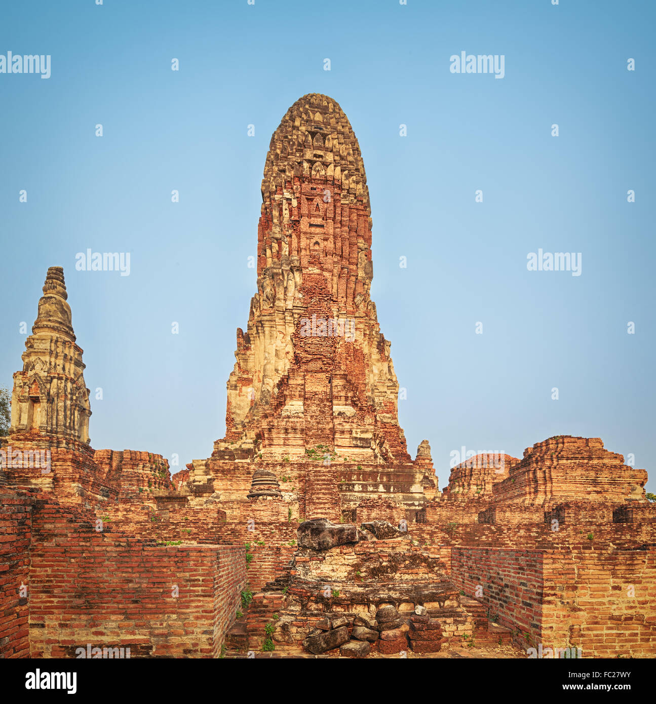 Wat Phra Ram Ayutthaya Stock Photo - Alamy