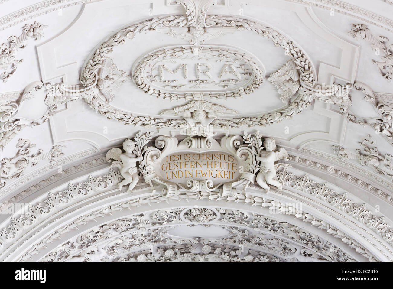 Stucco Castle Pattern