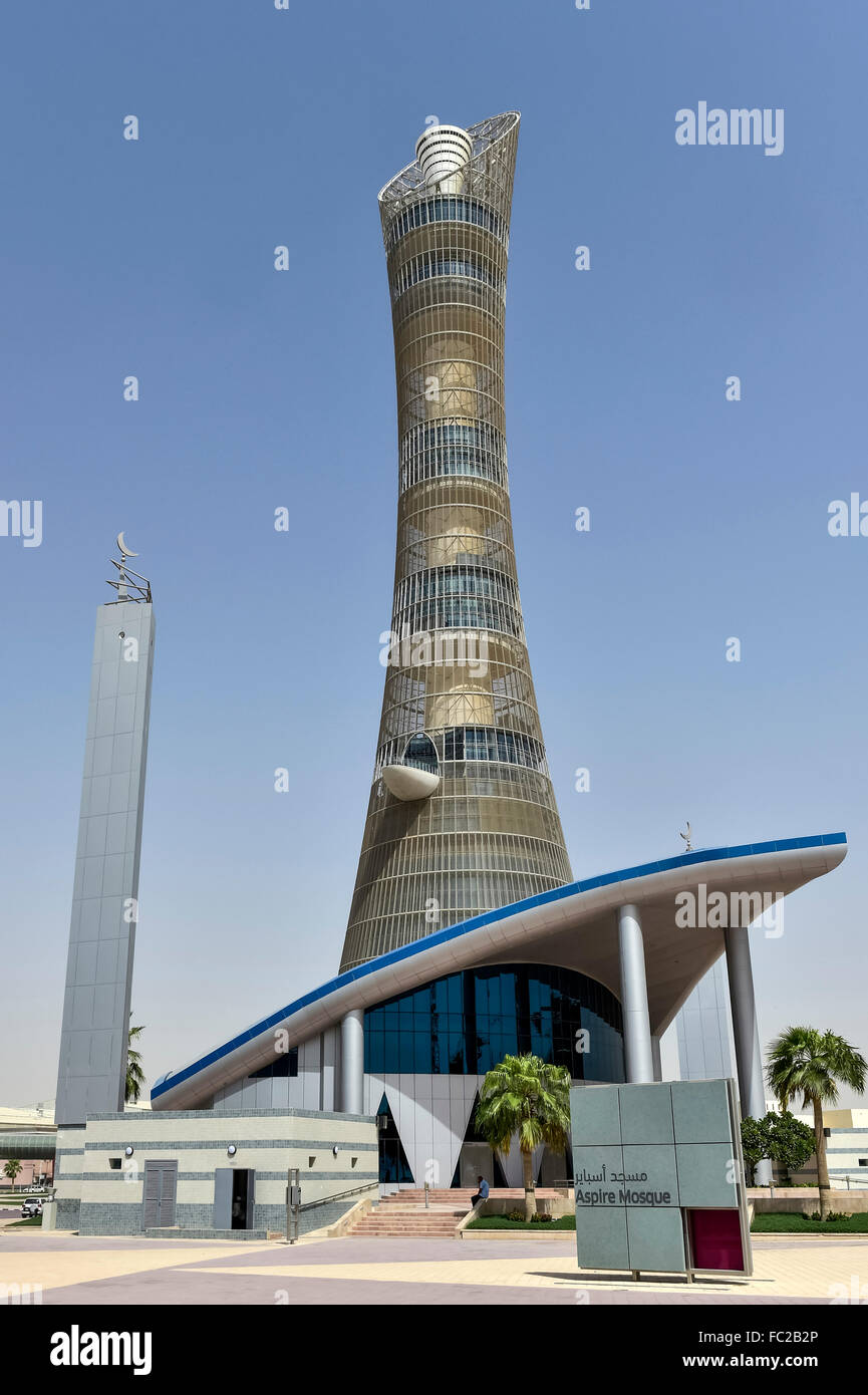 Aspire Mosque and Aspire Tower, Doha, Qatar Stock Photo - Alamy