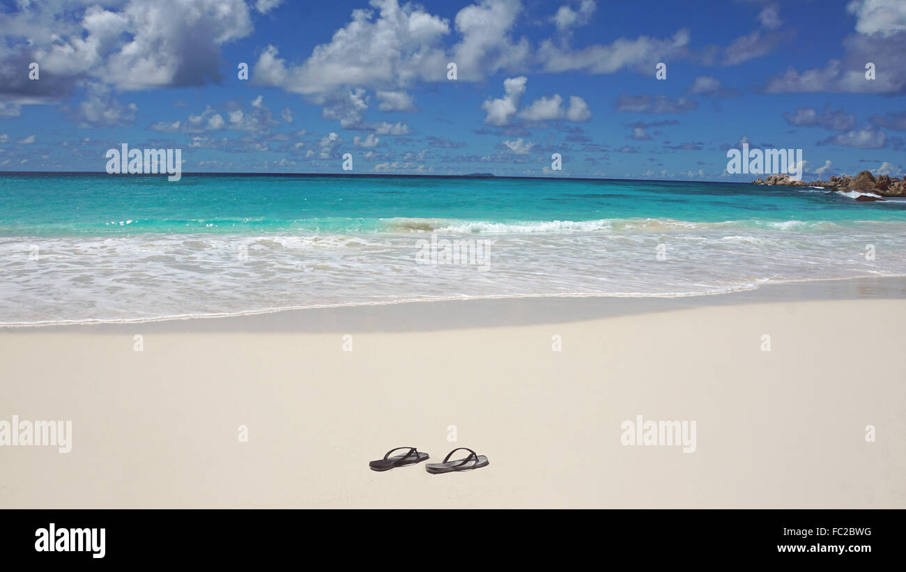 slippers at the beach Stock Photo - Alamy