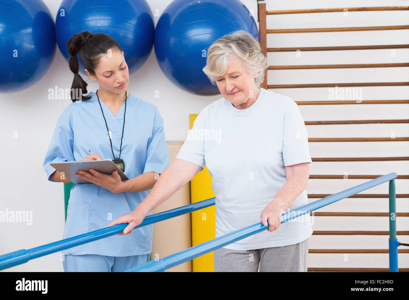 Parallel bars coach hi-res stock photography and images - Alamy