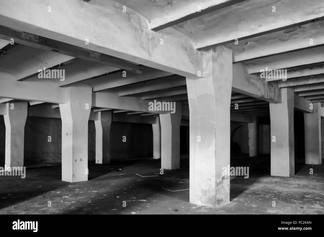 factory building with pillars Stock Photo - Alamy