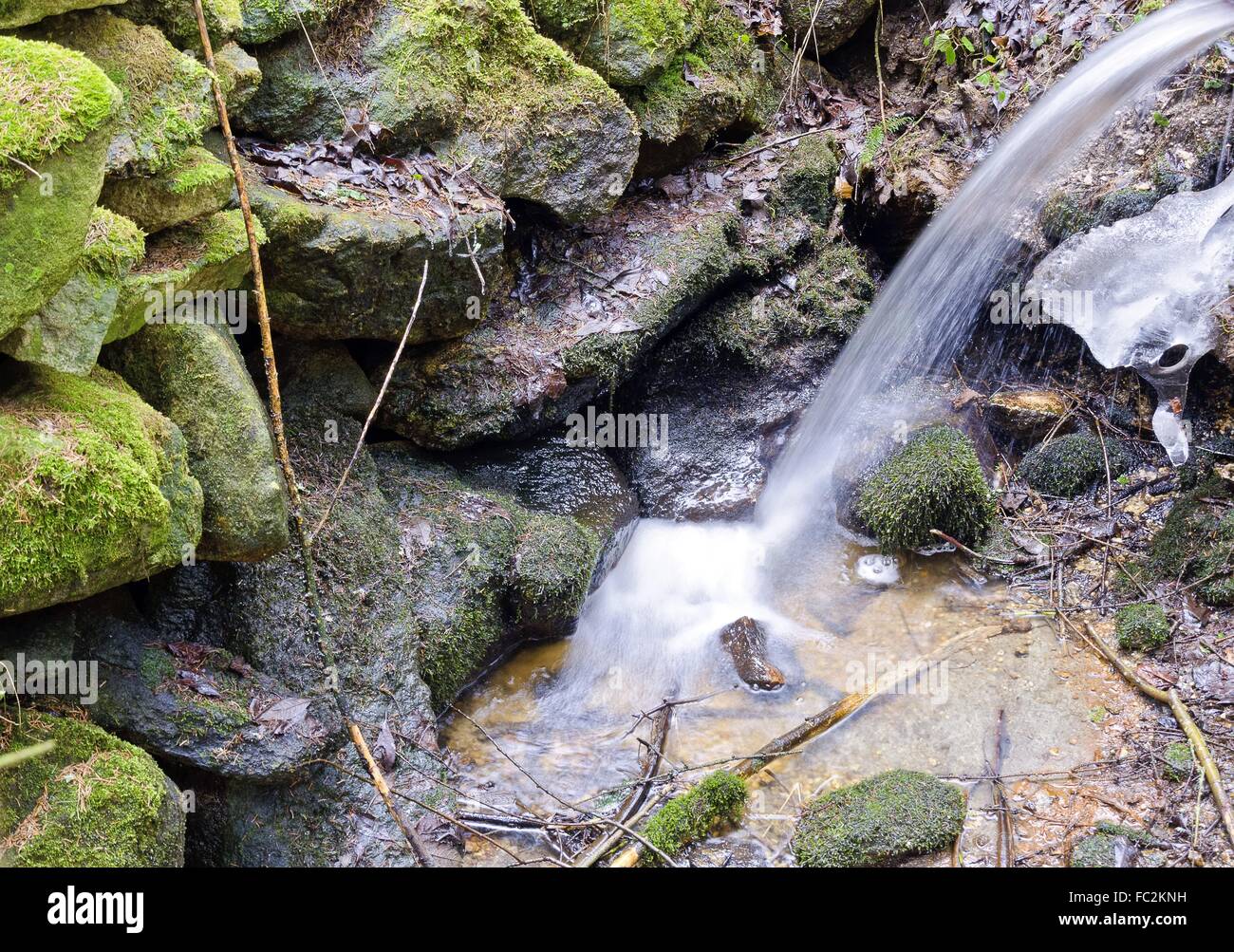 Spurt hi-res stock photography and images - Alamy