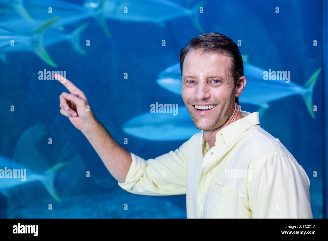 Man showing fish camera hi-res stock photography and images - Alamy