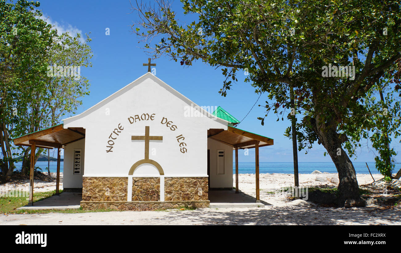 Church by the ocean hi-res stock photography and images - Alamy