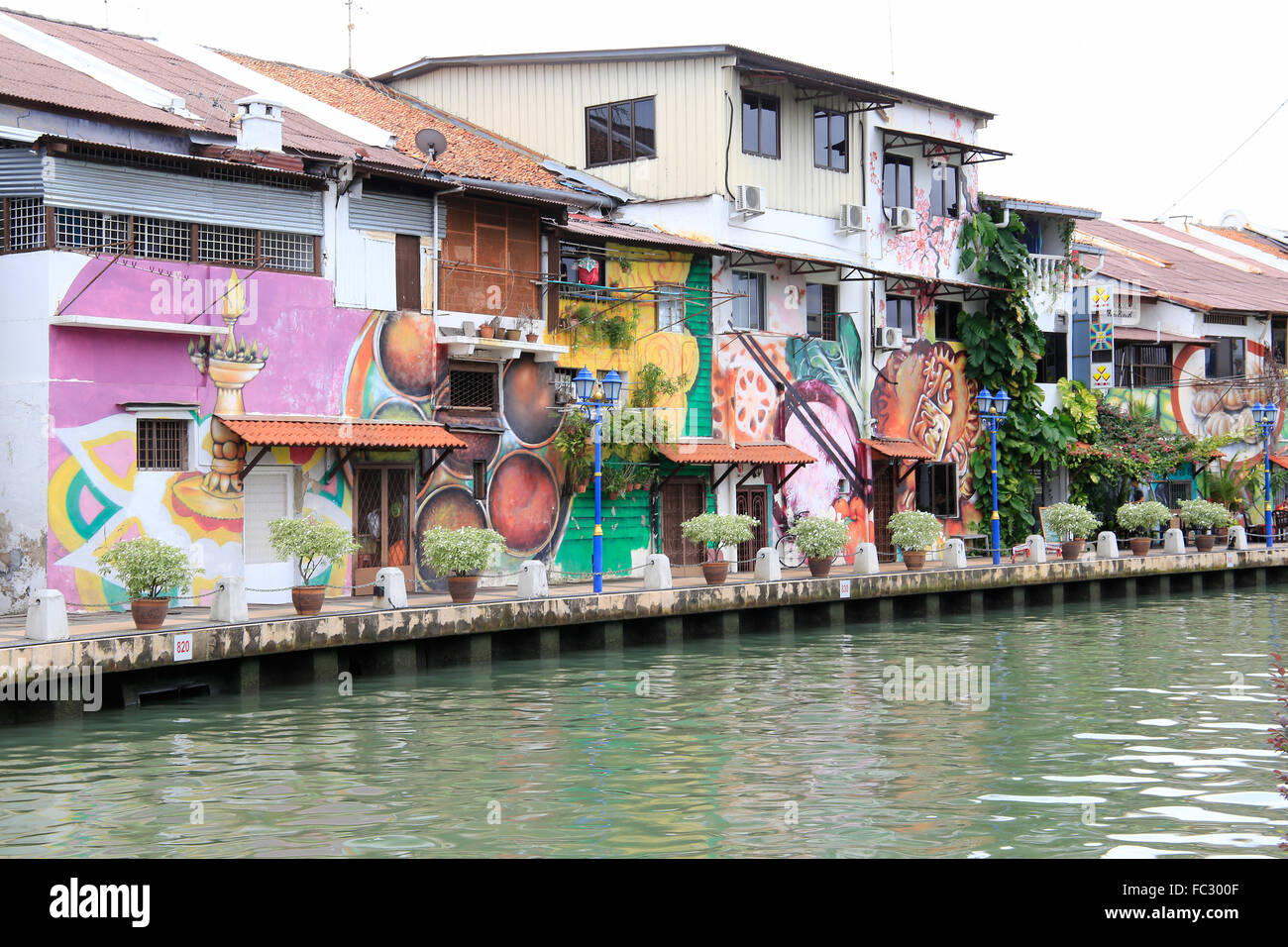 Street art along Malacca River, Malacca, Malaysia Stock Photo - Alamy