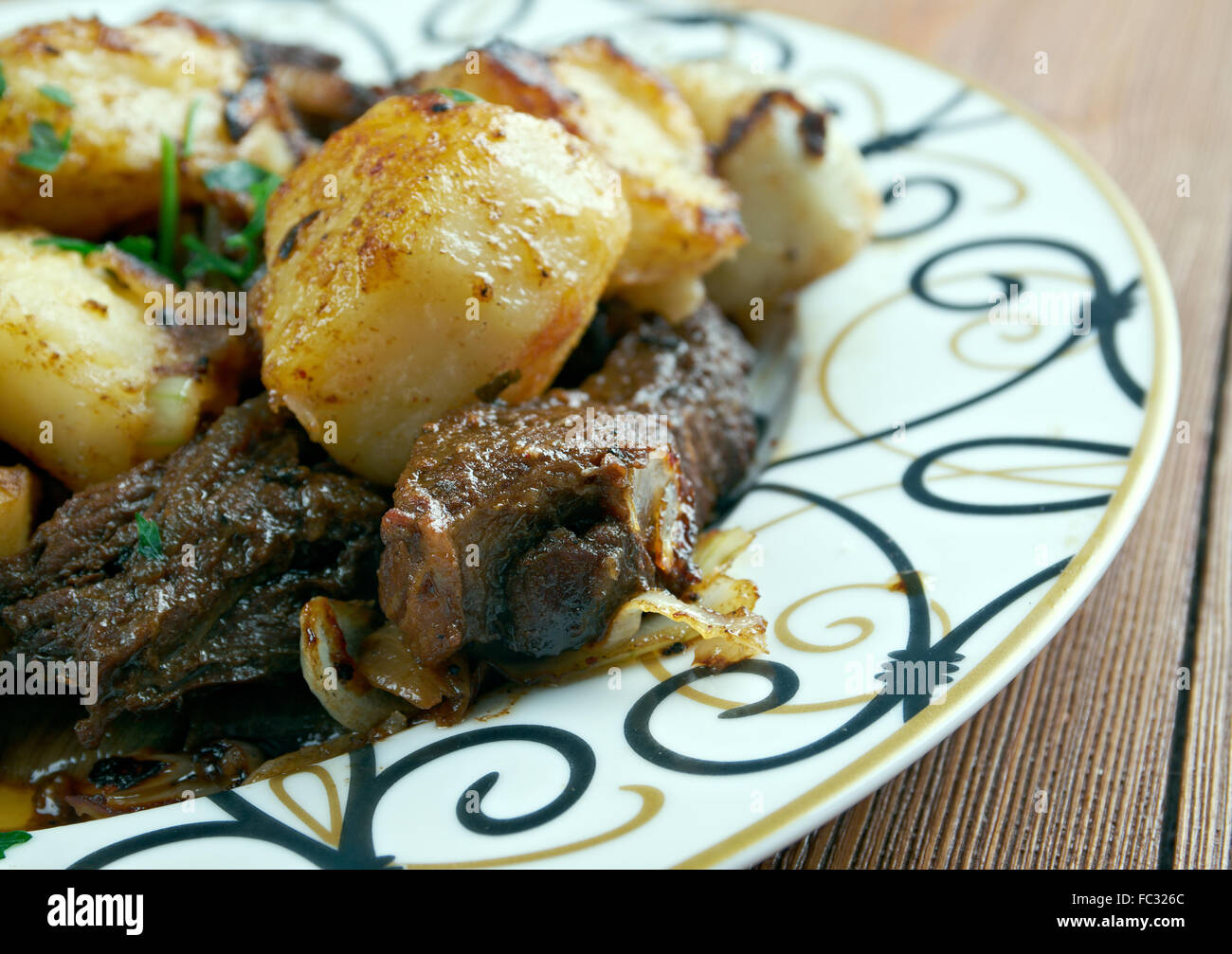 Kazan kabob qozon kabob kazan kebab hi-res stock photography and images ...