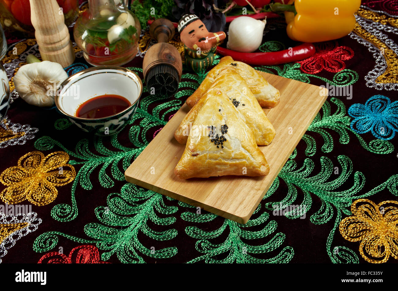 eastern food samsa Stock Photo - Alamy