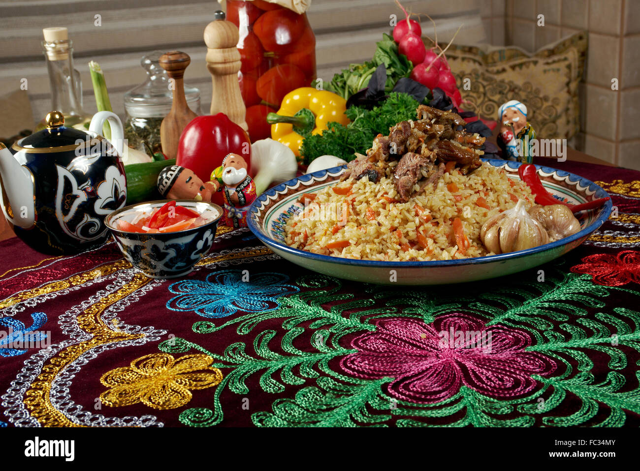 Uzbek pilaf Stock Photo - Alamy