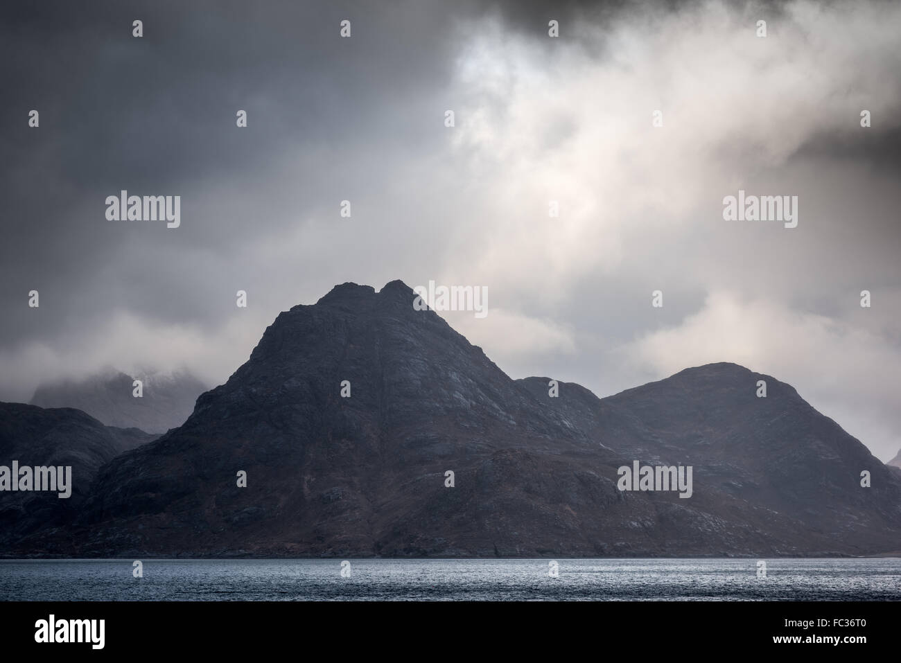 Skye outline hi-res stock photography and images - Alamy