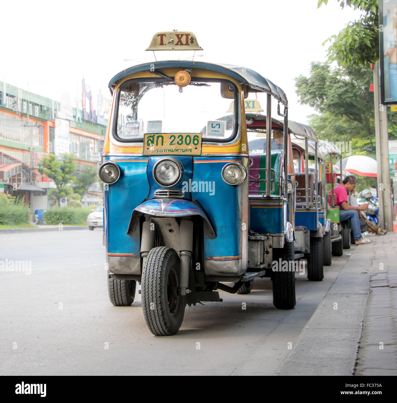 Rickshaw tempo hi-res stock photography and images - Alamy