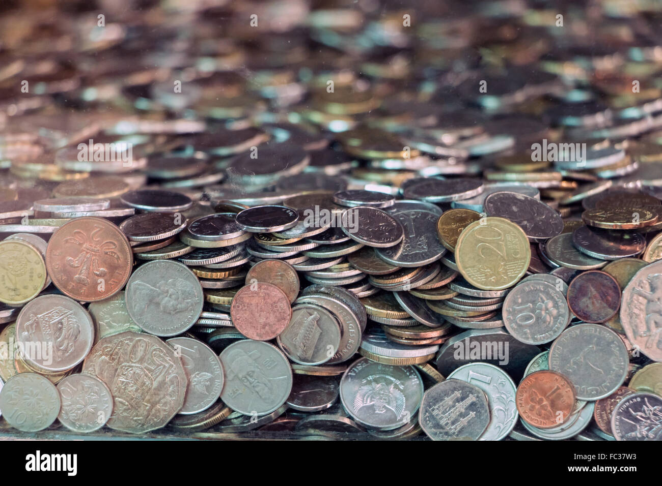 Show case hi-res stock photography and images - Alamy